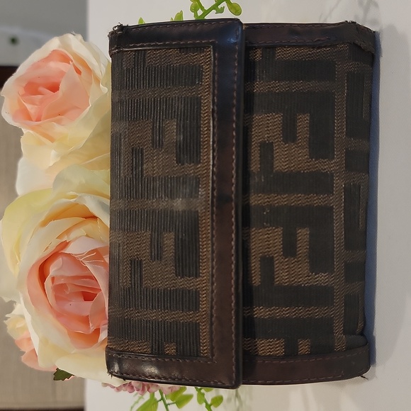 Fendi | Bags | Authentic Fendi Wallet | Poshmark